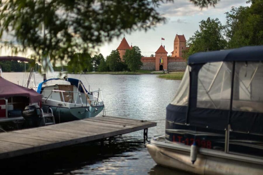 From Vilnius: Trakai & Hill of Angels Tour - What You’ll Experience on the Tour