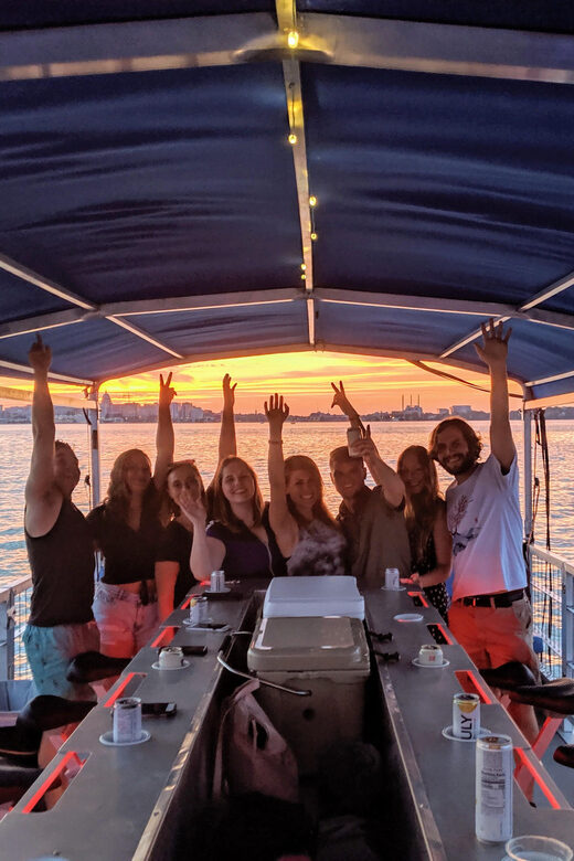 Ft. Lauderdale: Nighttime Sightseeing Catamaran Tour - Detailed Breakdown of the Itinerary and Experience