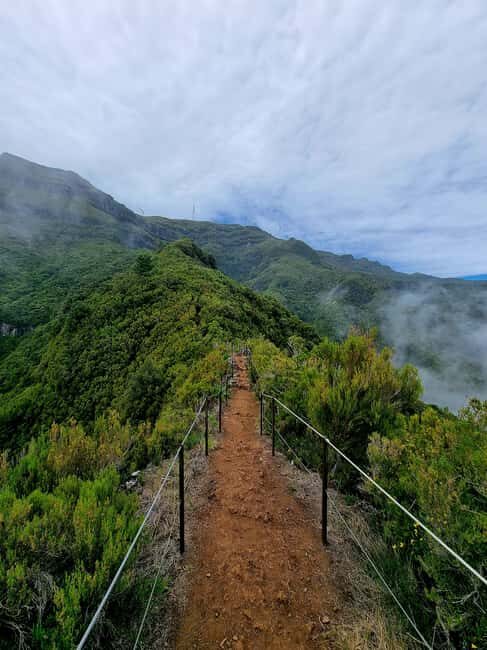 Funchal: Bica da Cana to Encumeada Guided Hike with Pickup - Walking Through Water and Tunnels