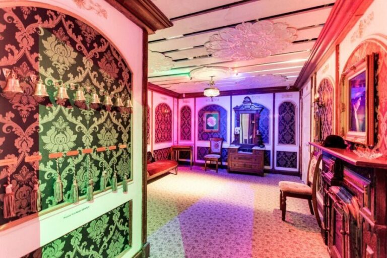 Georgetown, Washington DC: Escape Room Adventure - Diving Into Each Theme