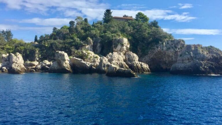 Giardini-Naxos: Sunset Boat Tour with Aperitif and Dolphins - Analyzing the Value: Price, Duration, and Experience