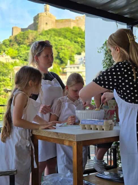 Gjirokastra: Friends, Family & FunVegetarian Cooking Class - What This Experience Means for Travelers