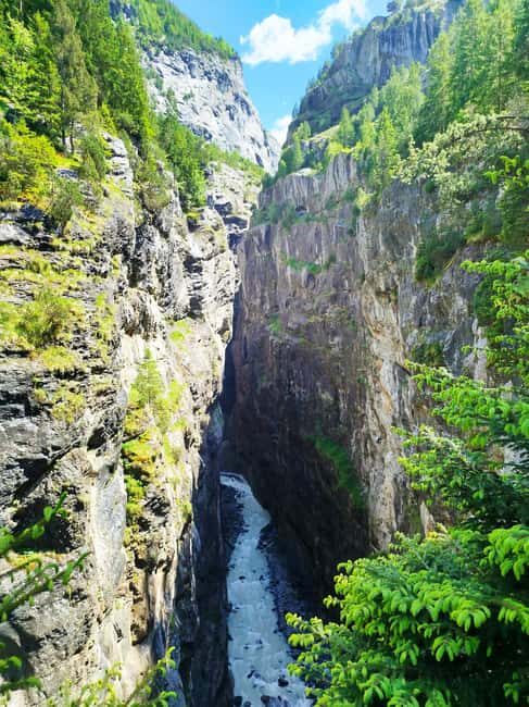 Grindelwald's Captivating Hike to Glacier Canyon - What To Expect: Scenic Highlights and Practical Details
