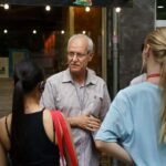 Group tour: From Al-Nasr in Damascus to Sonnenallee - Authenticity and Impact