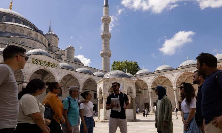 Hagia Sophia & Blue Mosque Tour + Optional Basilica Cistern - Practical Details and Tips for Your Visit