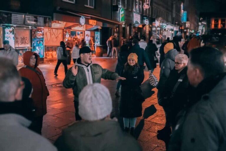 Hamburg: Reeperbahn tour with Daniel Schmidt from the Elbschlosskeller - Value and Practicalities