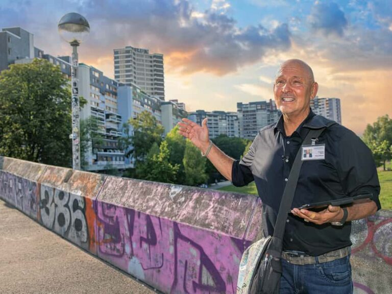 Hannover: Crime Walking Tour - Tour 2: “When the City Holds Its Breath”