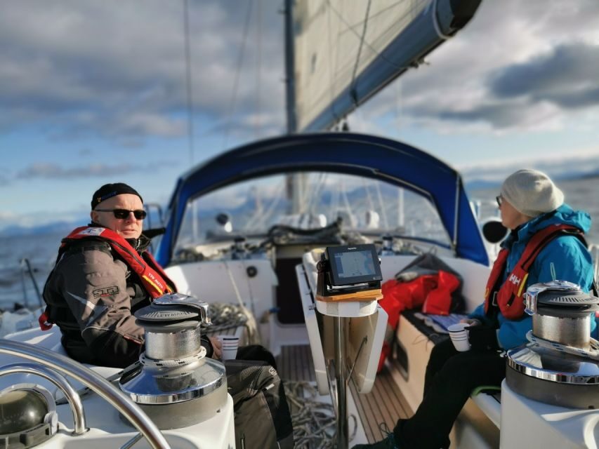 Harstad: Fjordcruise sailing with skipper - FAQ