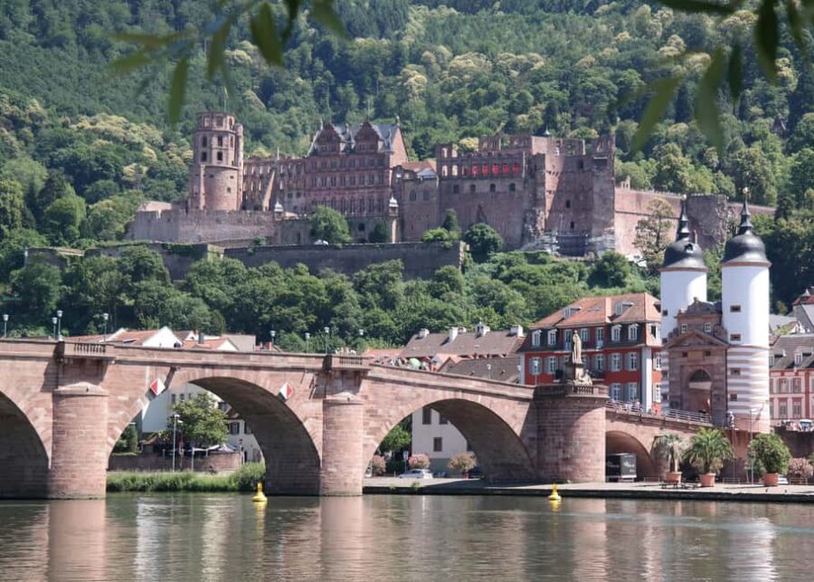 Heidelberg: Experience our history 1.5-hour walking tour through the old town - The Quality of Guides and Authenticity