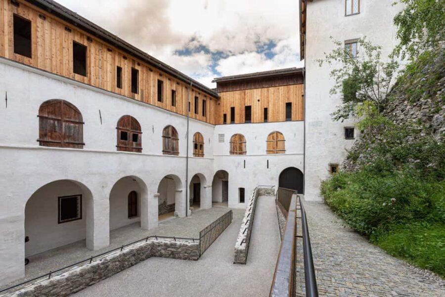 Heinfels Castle: Guided tour of the castle - Who Will Love This Experience?