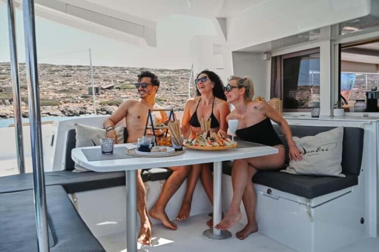 Heraklion Luxury Catamaran to Dia: Gourmet Lunch & Open Bar - Who Will Love This Experience?