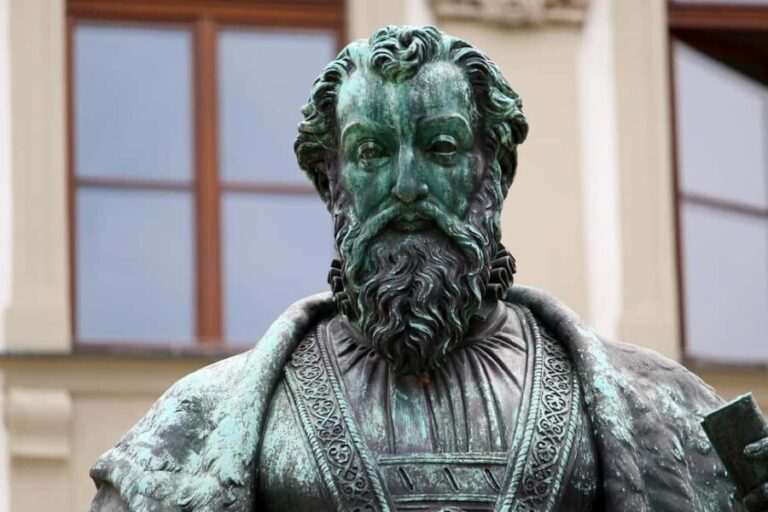 Historical Walking Tour of Augsburg / Historische Führung - What to Expect and Practicalities