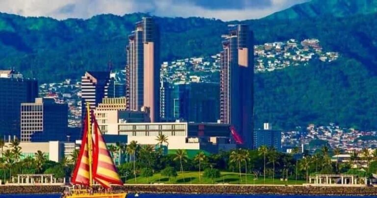 Honolulu: South Shore Open Sail - An In-Depth Look at the South Shore Open Sail