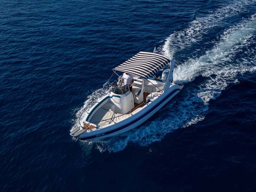 Hvar: Private Speedboat Tour Blue Green Caves, Vis & Pakleni - Exploring the Blue & Green Caves: The Crowning Jewel