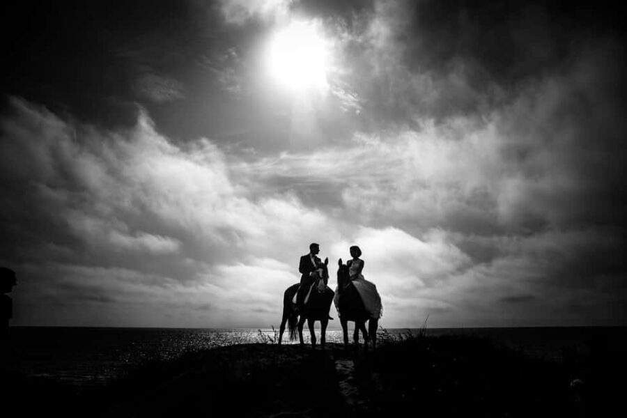 Iceland: BlackSand Beach Horseback Adventure - The Ride of a Lifetime: An In-Depth Look at the Icelandic Black Sand Beach Horseback Adventure