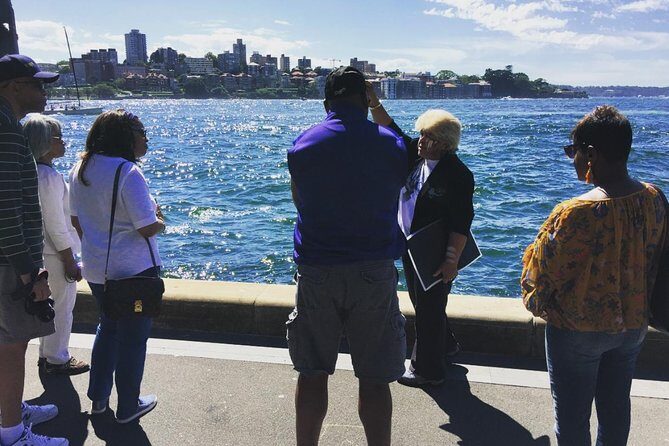 illi-Langi The Rocks Aboriginal Dreaming Tour - An In-Depth Look at the Tour Experience