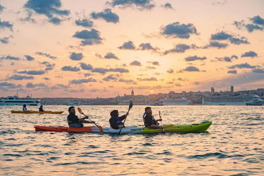 Istanbul: Bosphorus Canoe Experience by Maiden's Tower - The Itinerary: A Closer Look