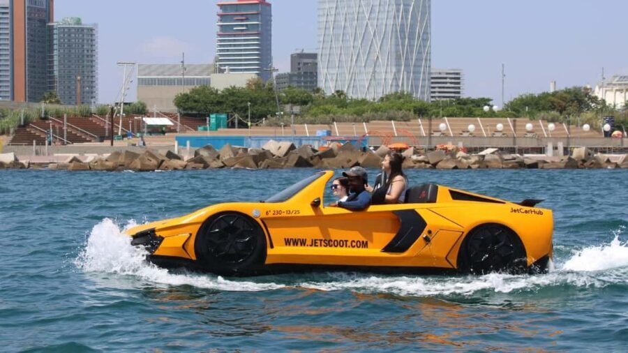Jetcar: water car in Barcelona - The Value of the Activity