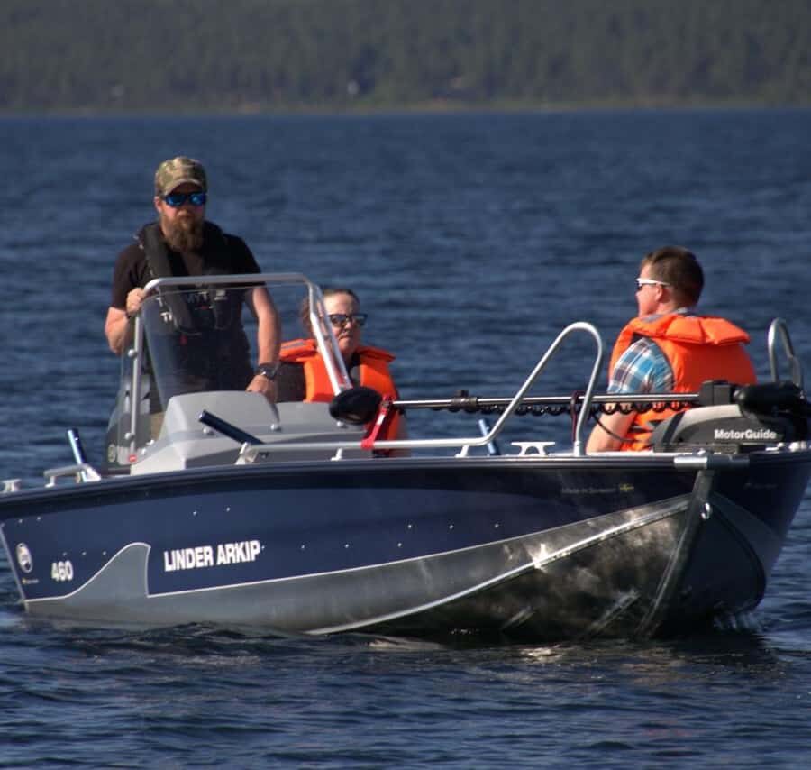 Kiruna: Boat Trip with Coffee and Sandwich - Who This Experience Is Best For