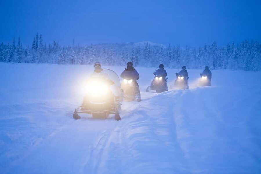 Kiruna: Overnight Snowmobile Tour with Dinner and Sauna - What to Expect: From Snowmobiles to Sauna