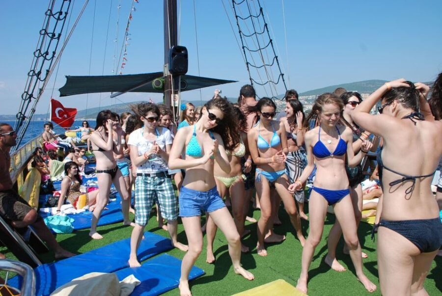 Kusadasi Full-Day Boat Trip & BBQ - FAQ