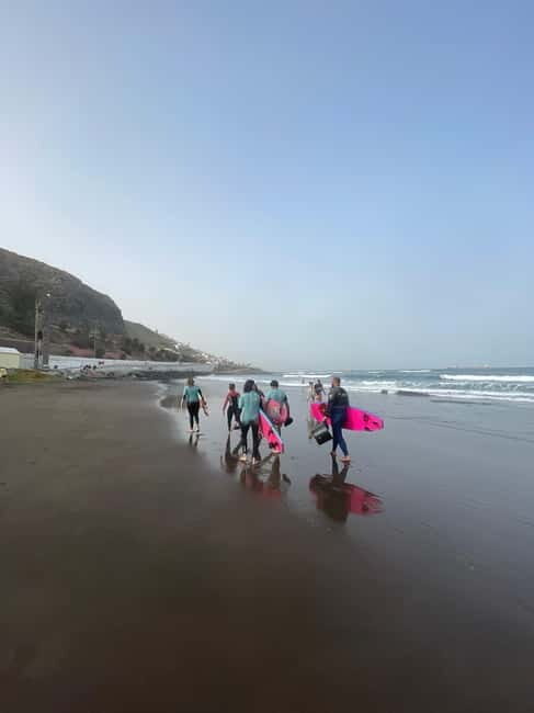 Las Palmas de Gran Canaria: Group surf lessons on La Laja beach - Discovering Surfing in Gran Canaria
