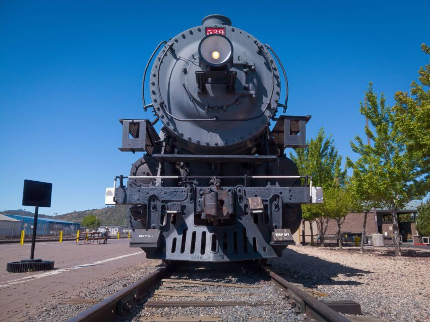 Las Vegas 2-Day Grand Canyon Railway Bearizona Meteor Crater - An In-Depth Look at the Itinerary and Experiences
