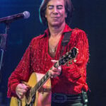 Las Vegas: King of Diamonds - The Neil Diamond Tribute Show - Practical Details & What to Expect