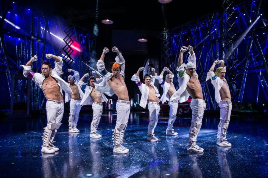 Las Vegas: Michael Jackson ONE by Cirque du Soleil Ticket - What to Expect from Cirque du Soleil’s Michael Jackson ONE