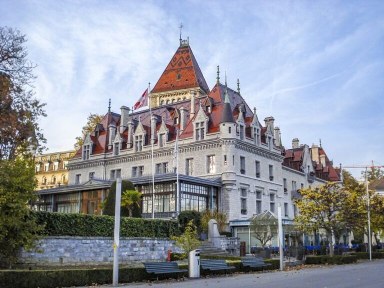Lausanne: Private Exclusive History Tour with a Local - Who Will Love This Tour?