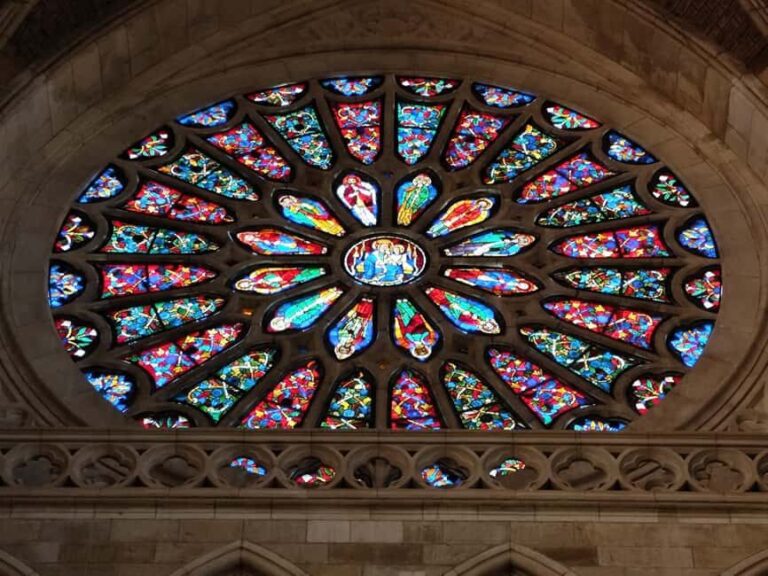 León: Private tour with a local art historian - An In-Depth Look at the León Private Tour