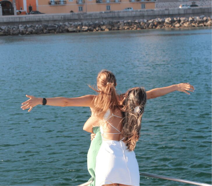 Lisbon: 2h Private Luxury Sunset Cruise with Welcome Drink - Final Thoughts