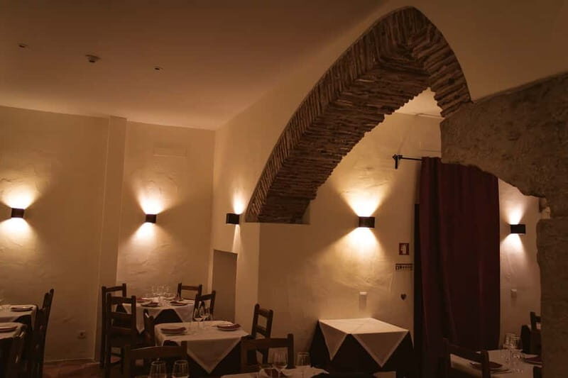 Lisbon: Dinner with Rising Stars of Fado at Canto do Poeta - What Shows Up on the Itinerary