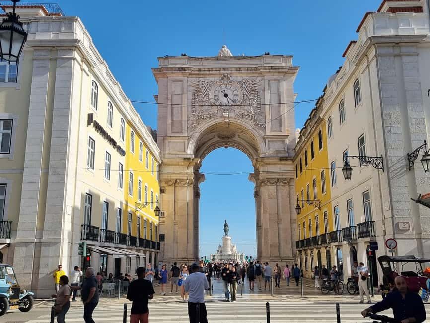 Lisbon: Hidden Gems Walking Tour with Coffee & Pastries - Why This Tour Offers Real Value