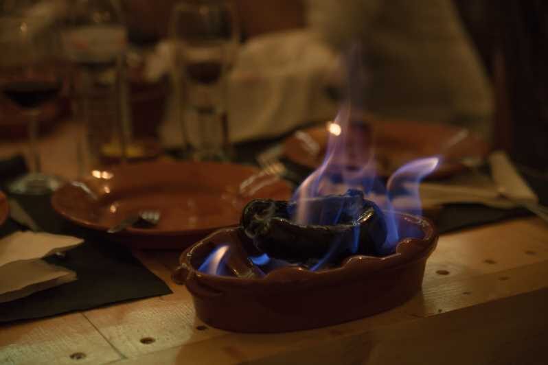 Lisbon: Tapas & Drinks with Fado Live Performance - What to Expect on the Night