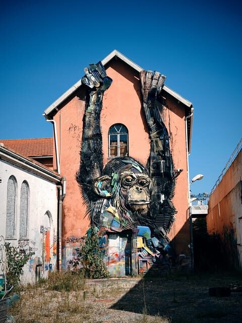 Lisbon with Tukxi: Street Art Lovers by Tuktuk - Detailed Breakdown of the Tour