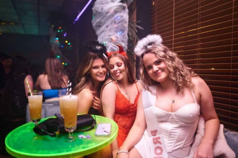 London: Halloween Pub Crawl with Afterparty - Venues 2, 3, and 4: Gradually Growing Bolder