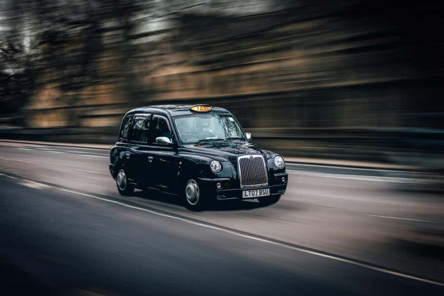 London: Hop-On Hop-Off in an Iconic Black Cab - Authentic, Unhurried, and Highly Personal