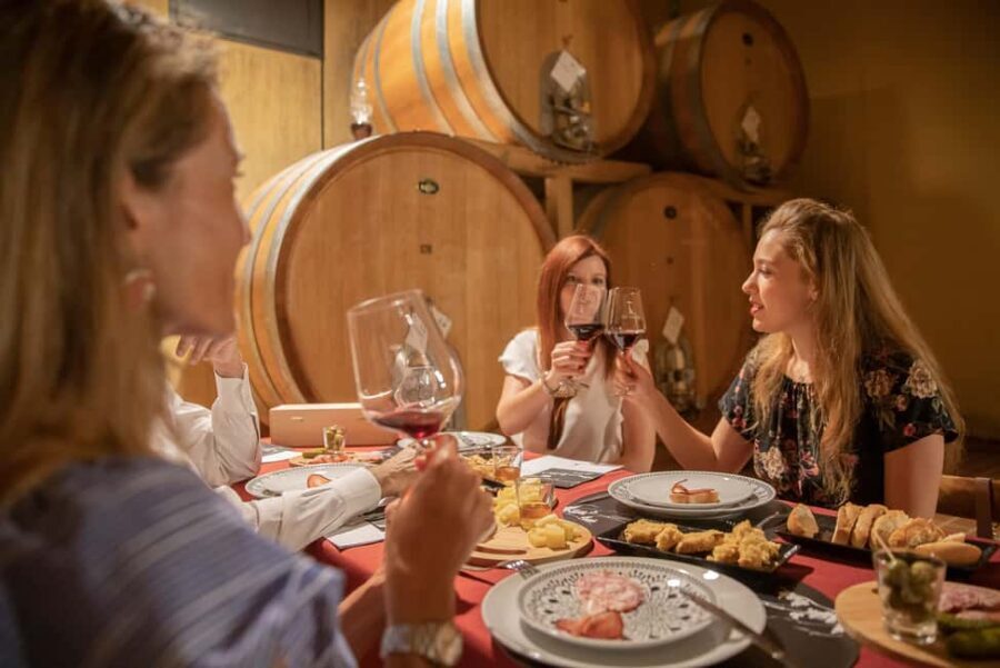 LUNCH IN VERONA: LIGHT LUNCH AMONG THE VINEYARDS AND IN THE WINERY - Unpackaging the Experience: A Deep Dive into What You Can Expect