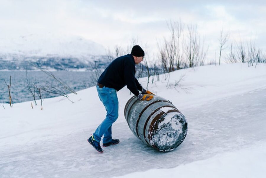 Lyngen: Arctic Distillery Guided Whisky Tour - Tasting and Learning: The Heart of the Experience