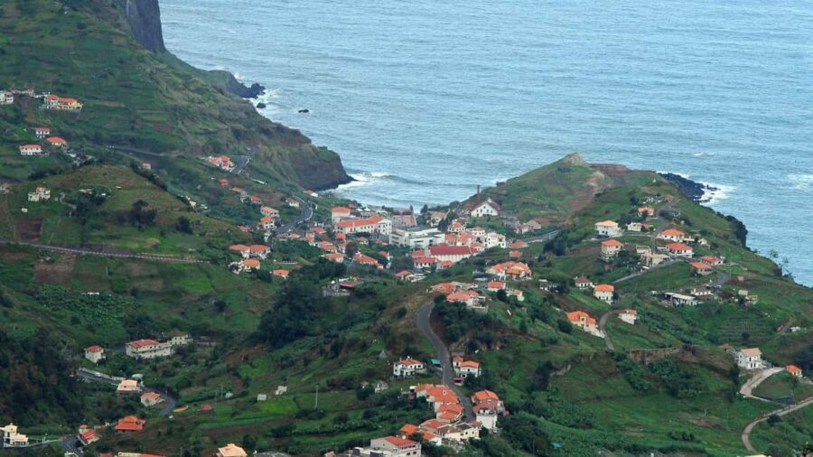 Madeira: Levada Referta  Castelejo Guided Walk - The Itinerary Breakdown: What’s Included