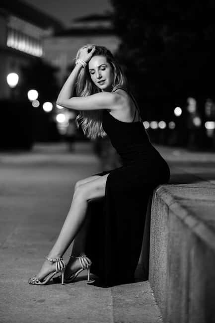 Madrid: Night Photoshoot with a Professional Photographer - Who Should Consider This Experience?