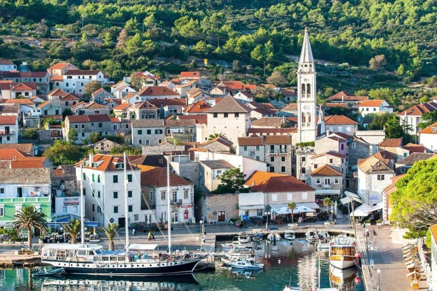 Makarska: 2-Island Escape - Hvar, Blue Lagoon & Cliff Jumps - The Itinerary in Detail
