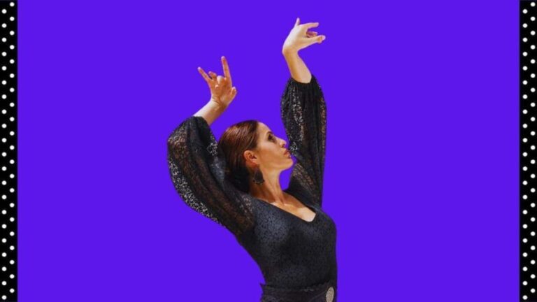 Málaga: 1-Hour Flamenco Dance Class with a Spanish Teacher - Breaking Down the Experience