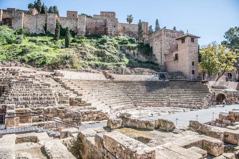 Málaga: Roman Theatre and Alcazaba Guided Tour - The Guided Experience: Why It Works