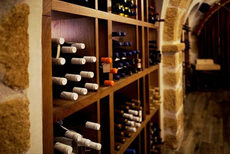 Malia: Food and wine pairing at Avli restaurant - Who Should Consider This Experience?