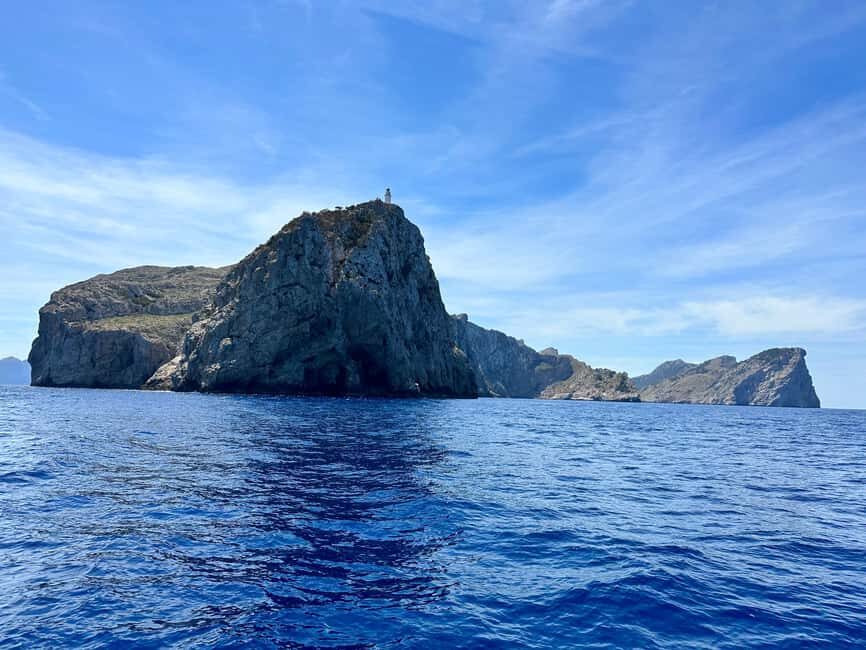 Mallorca: Alcudia private boat trip - Why the Stops Matter