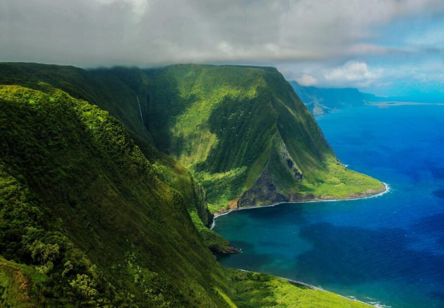 Maui: Waterfalls of West Maui and Molokai Helicopter Tour - Why Choose This Tour?