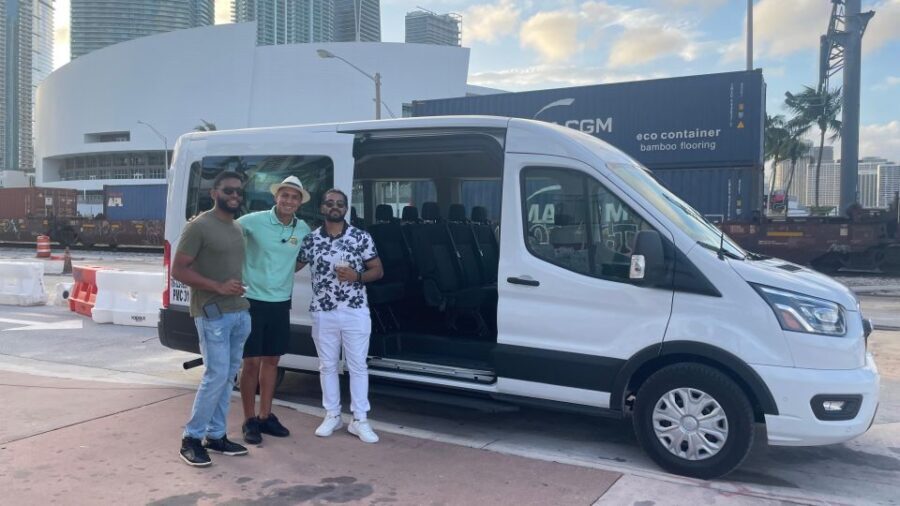 Miami: Private sightseeing and highlights exploring tour - Who Should Consider This Tour?