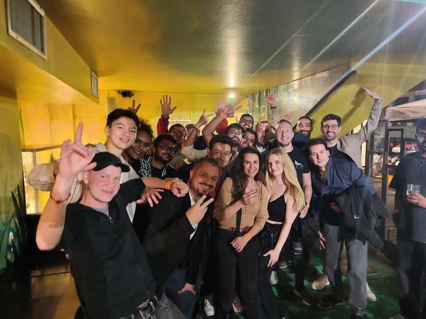 Milan: VIP Nighttime Corso Como Crawl to 2 Bars and 2 Clubs - Key Points